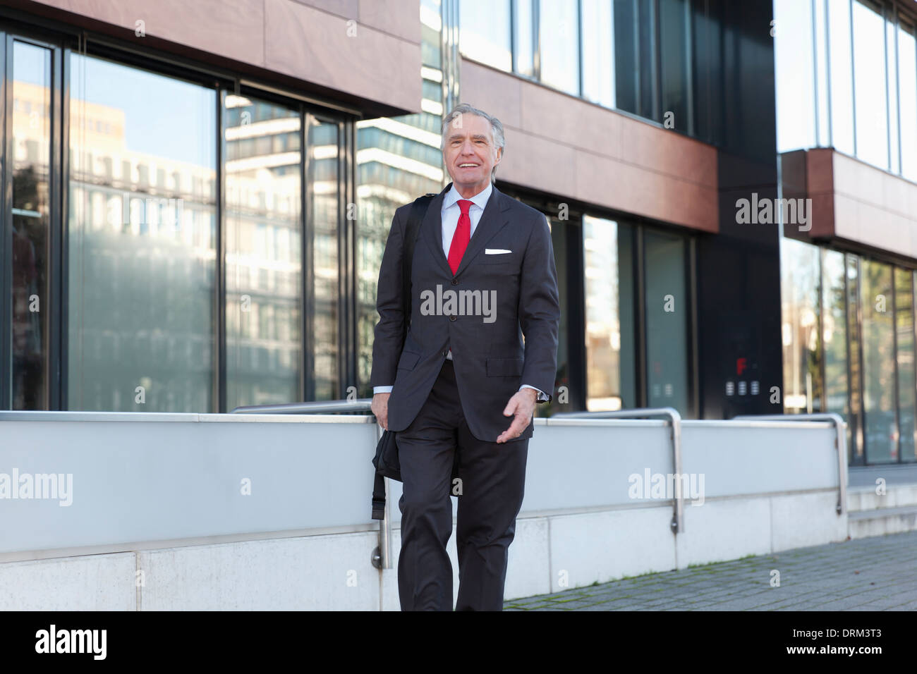 Business move hi-res stock photography and images - Alamy
