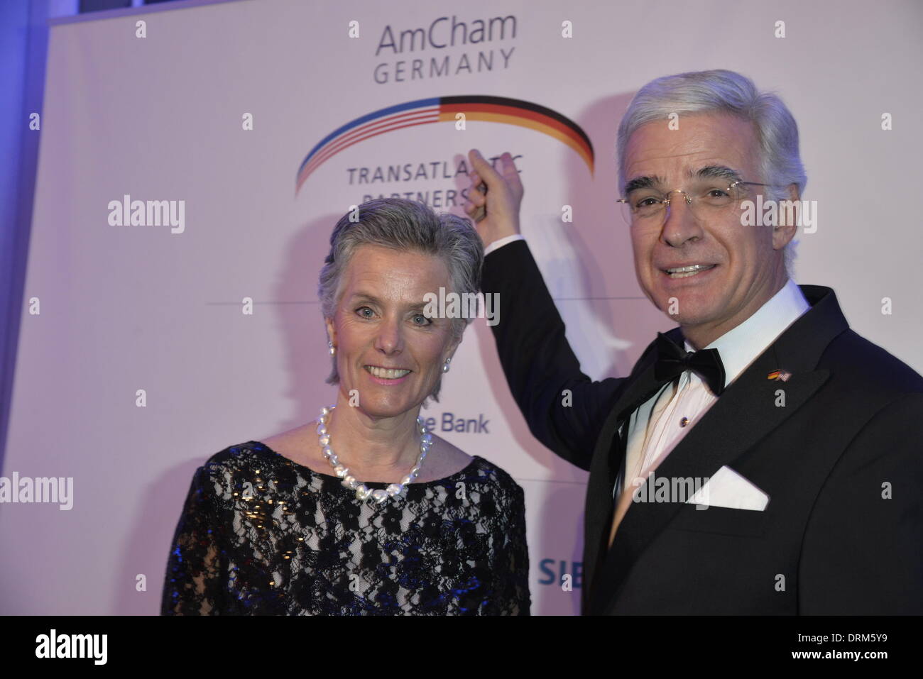 Berlin, Germany. 28th January 2014. Andreas Povel, Ehefrau Gala Dinner ...