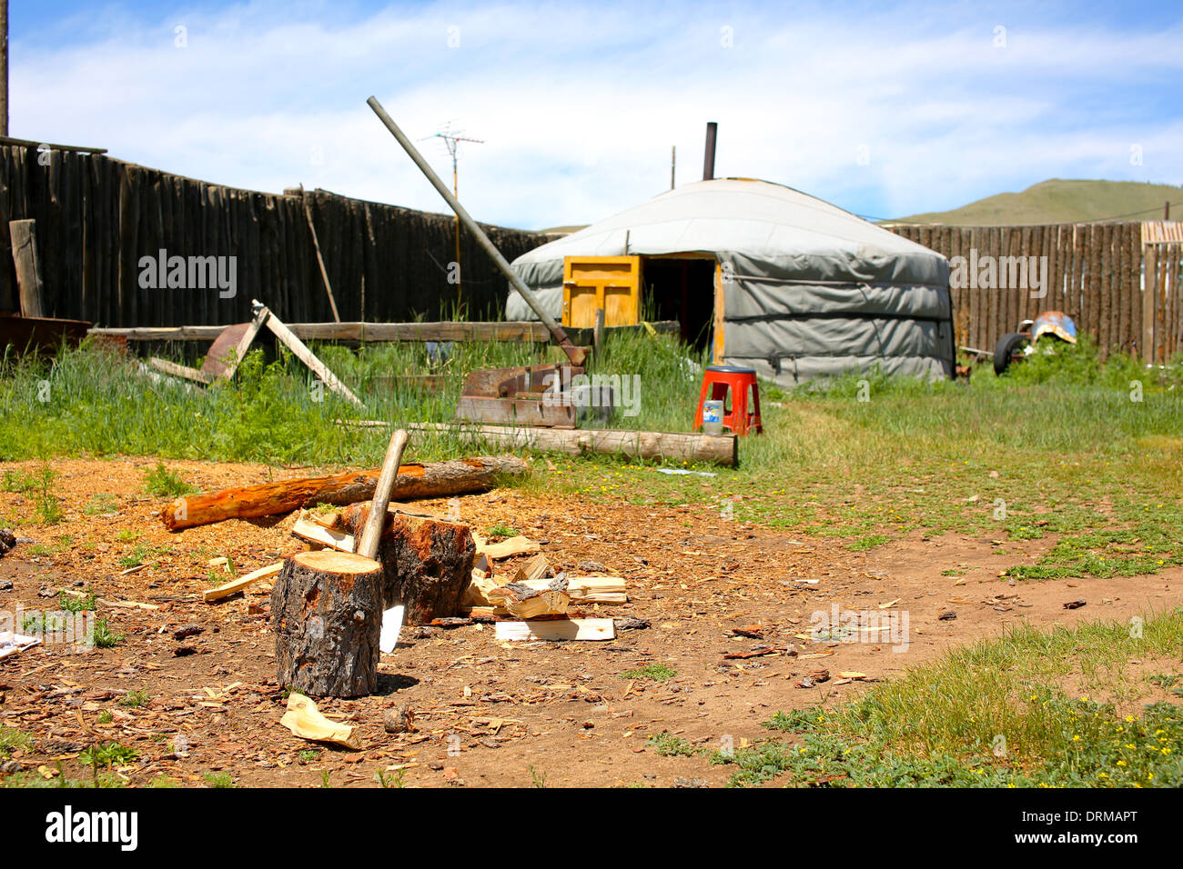 Mongolian hut hi-res stock photography and images - Alamy