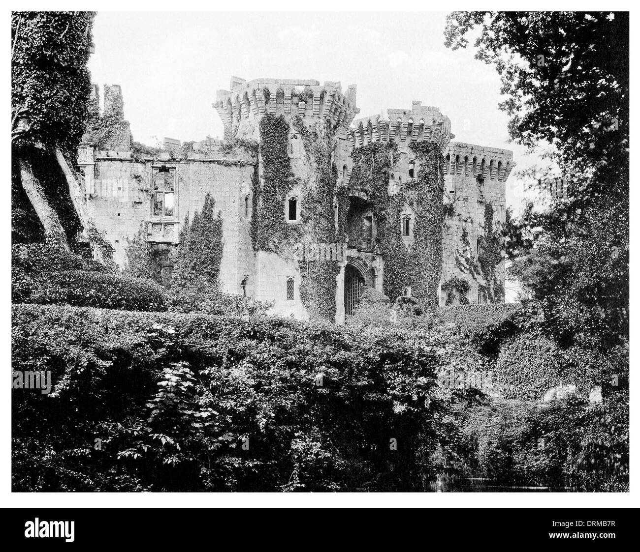 Raglan victoria hi-res stock photography and images - Alamy