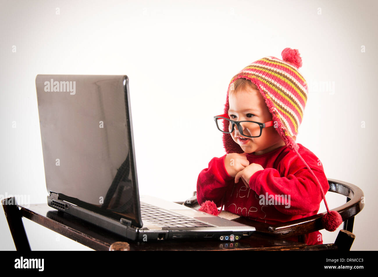 Computer hacker child hi-res stock photography and images - Alamy