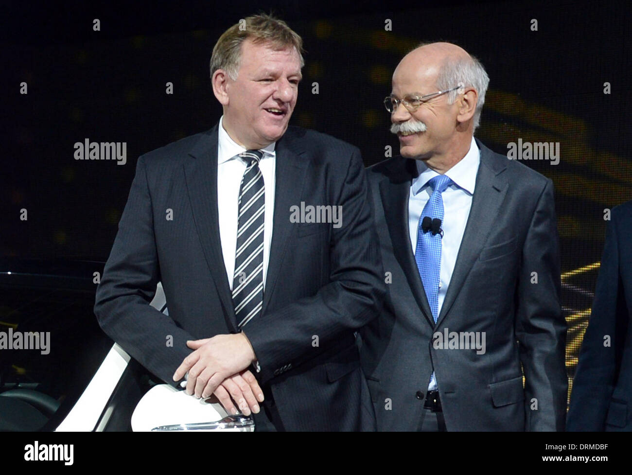 Andreas Renschler (L), board member of Daimler AG, and Dieter Zetsche ...