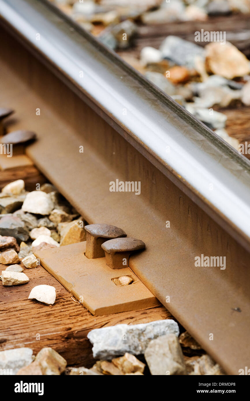Rail spike hi-res stock photography and images - Alamy
