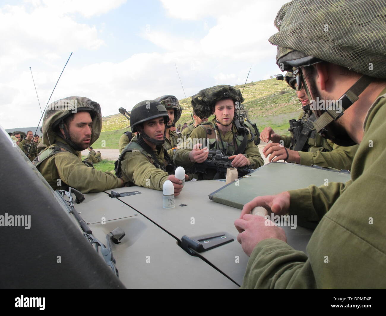 The reconnaissance unit of the 7th Israeli armoured brigade trains for ...