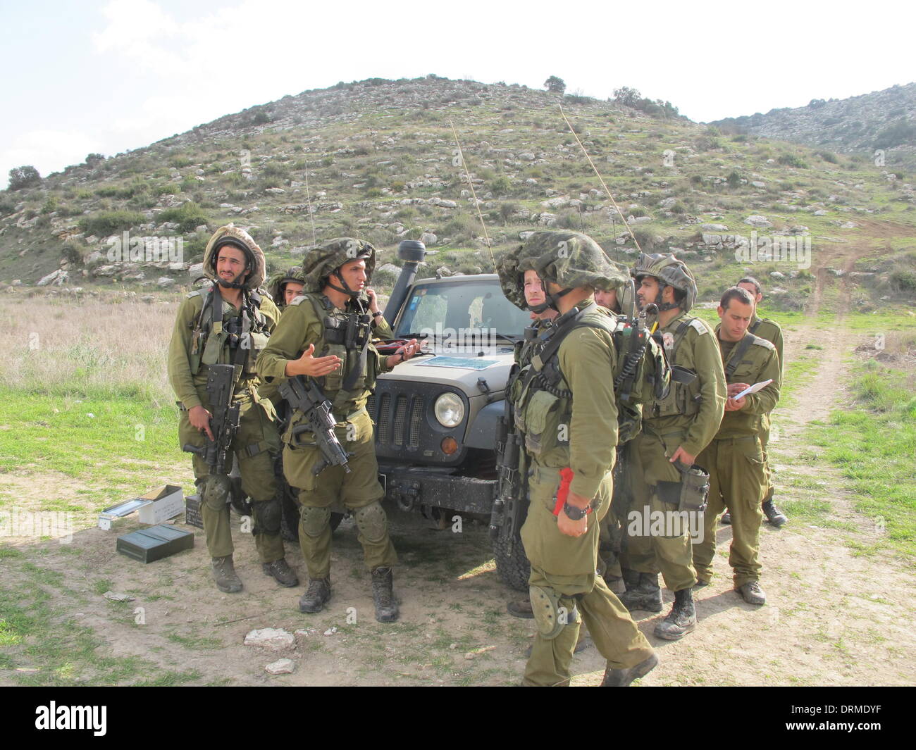 Lachisch, Israel. 23rd Jan, 2014. The reconnaissance unit of the 7th ...