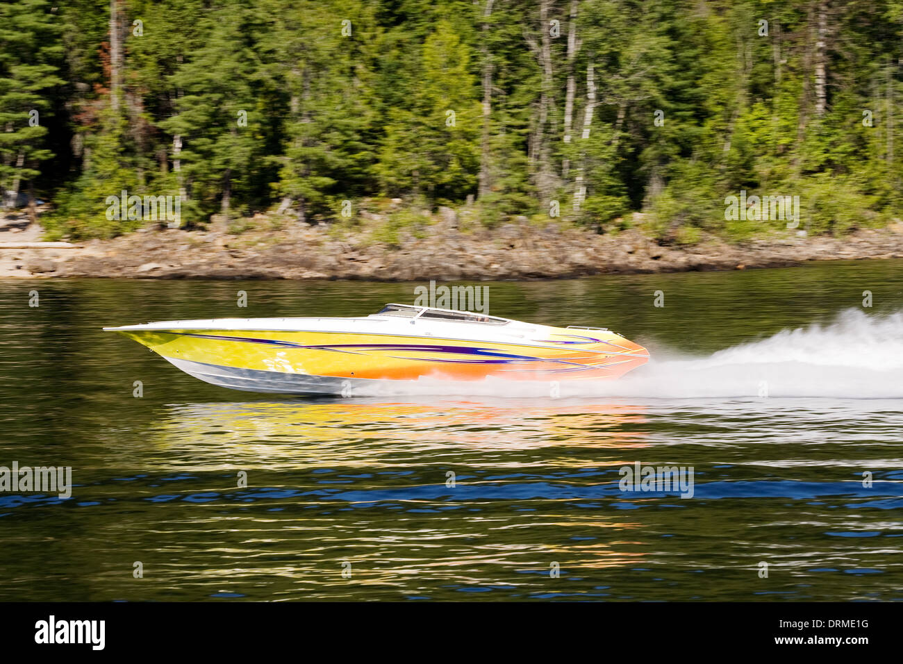 Quick boat hi-res stock photography and images - Alamy