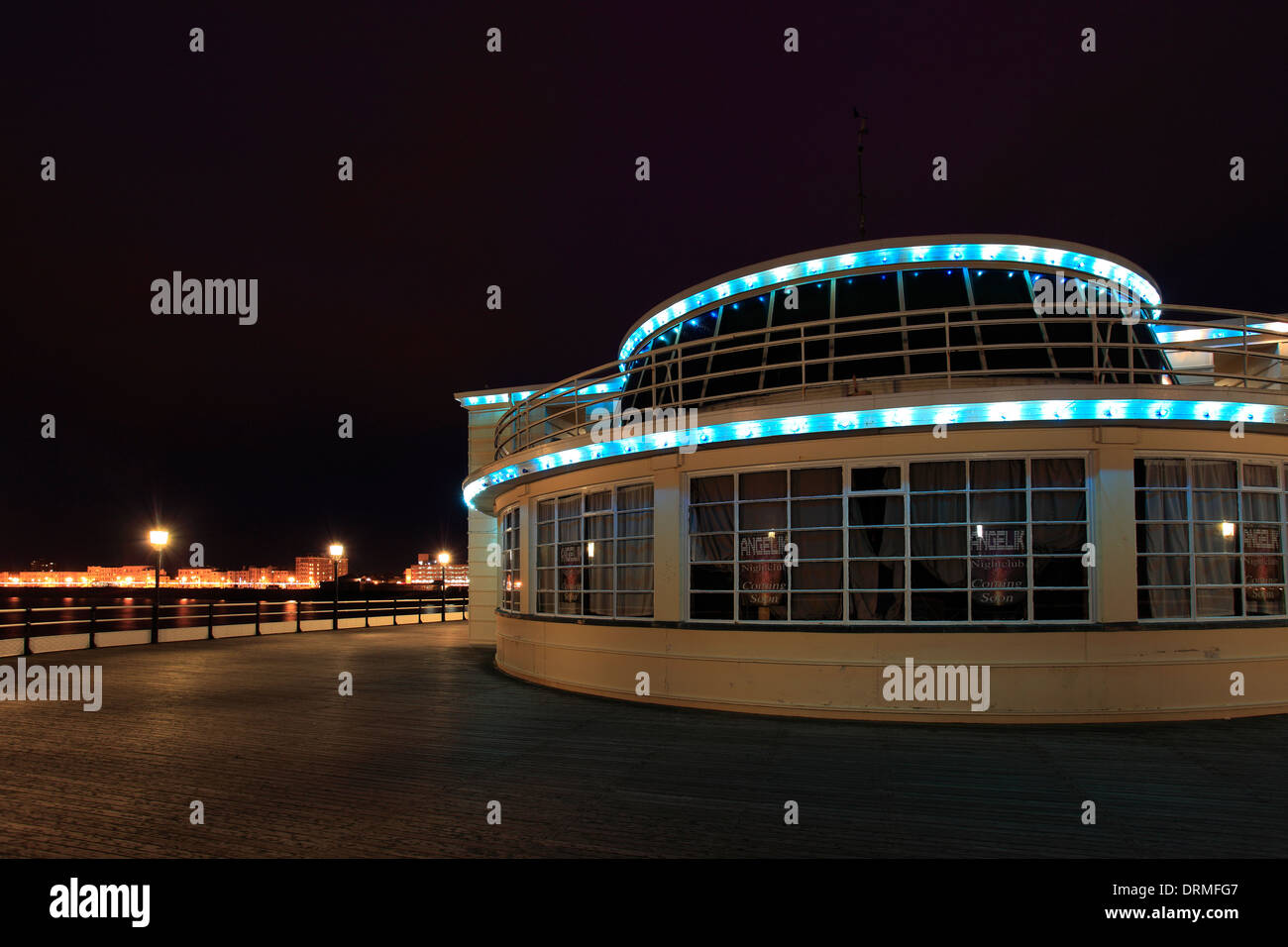 Victorian Pier, Worthing town, West Sussex County, England, UK Stock ...