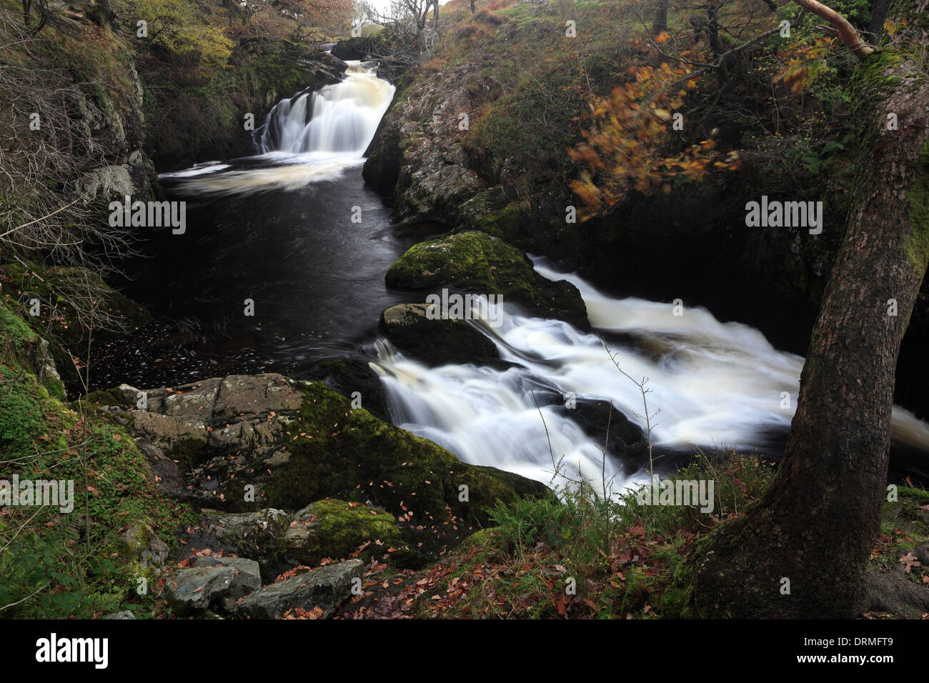 Beezley Falls, river Doe, Ingleton Waterfalls Trail, Ingleton village ...
