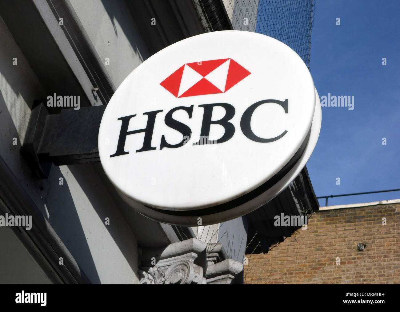 Hsbc uk sign on hi-res stock photography and images - Alamy