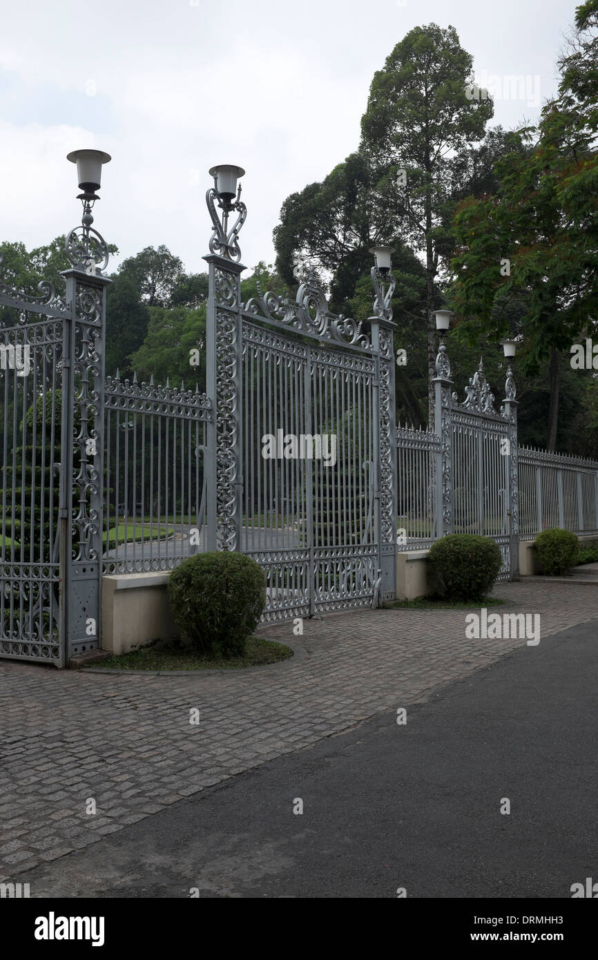 Gates of The Reunification Palace Stock Photo - Alamy