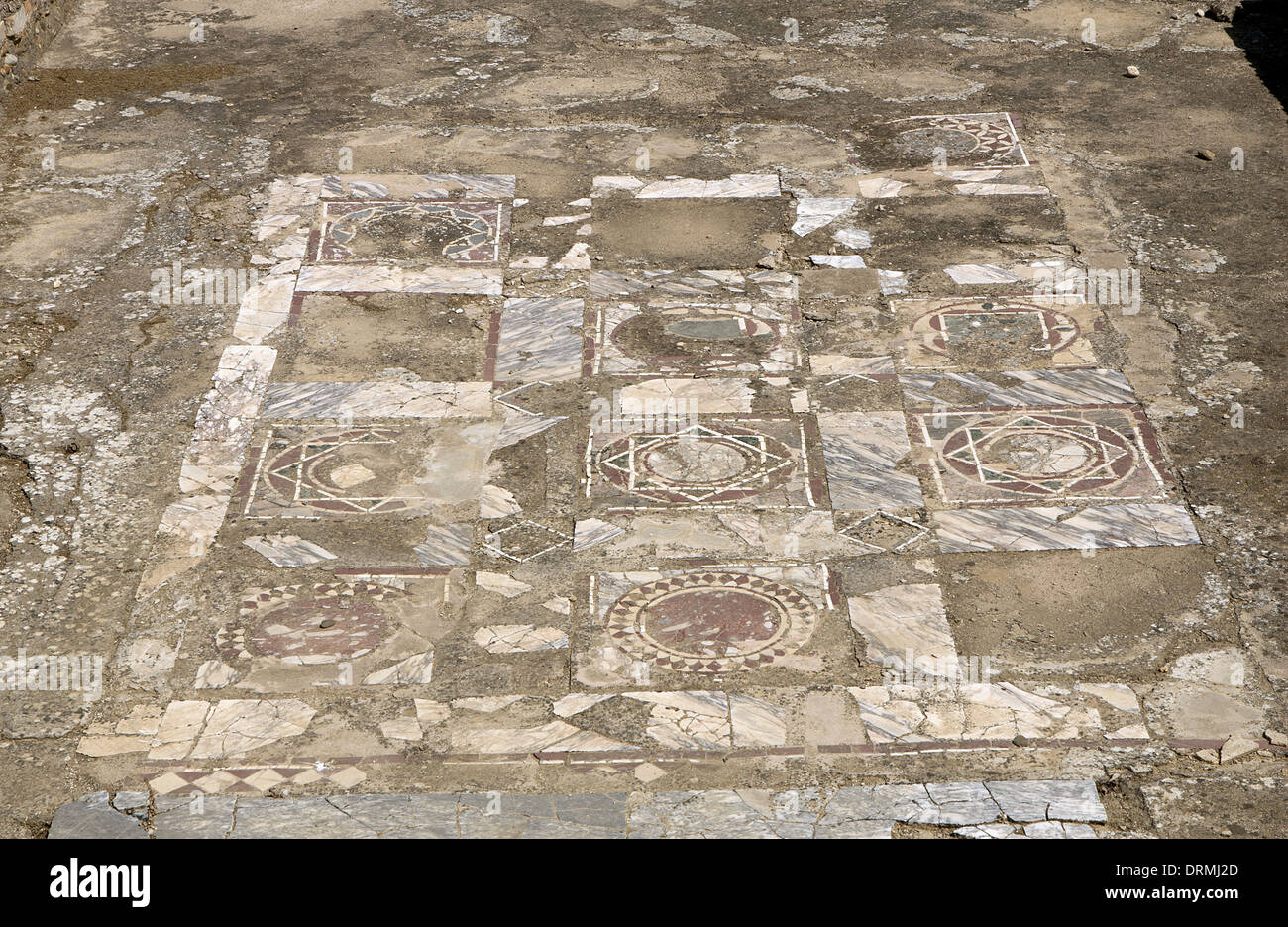 Domus of exedra hi-res stock photography and images - Alamy