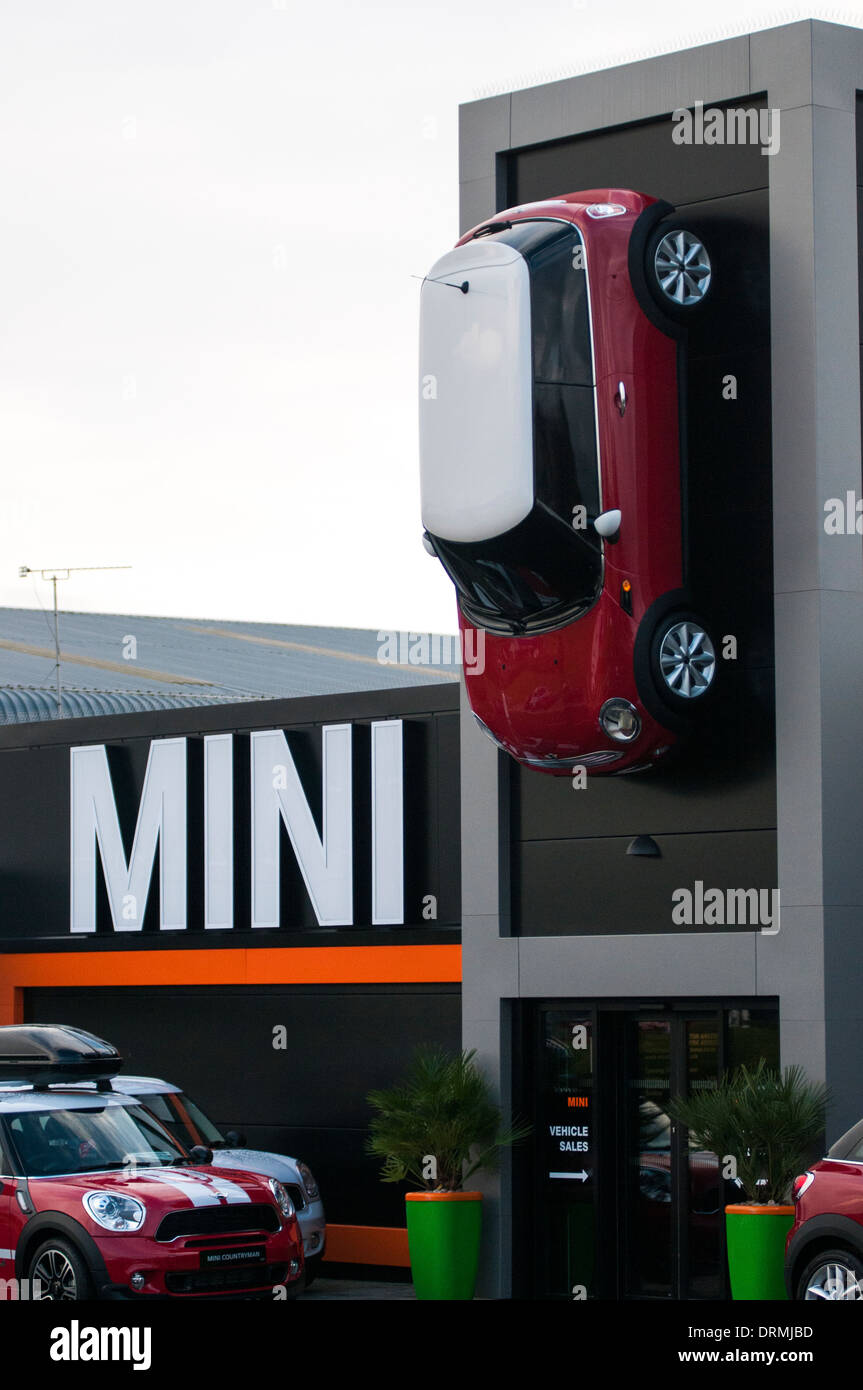 Bmw mini car dealership hi-res stock photography and images - Alamy