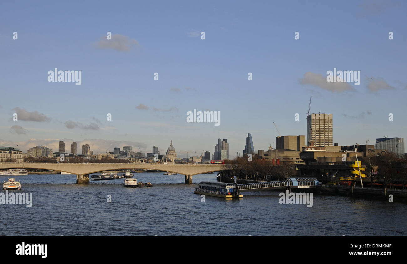 Waterloo bridge skyline london hi-res stock photography and images - Alamy