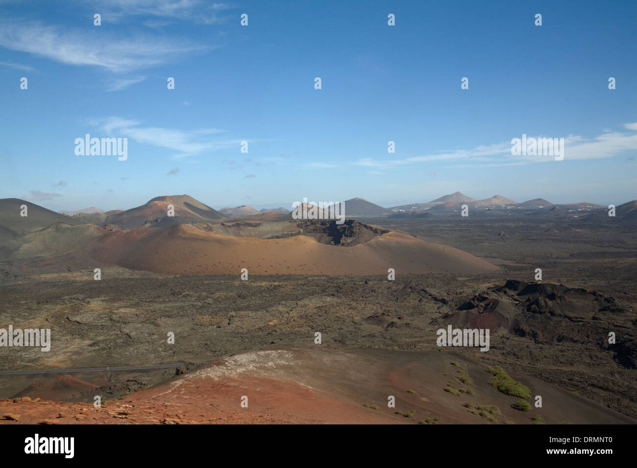 Parque Nacional de Timanfaya Lanzarote View of volcano crater on Ruta ...