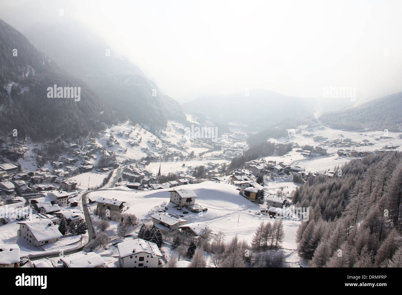 Solden town austria winter hi-res stock photography and images - Alamy