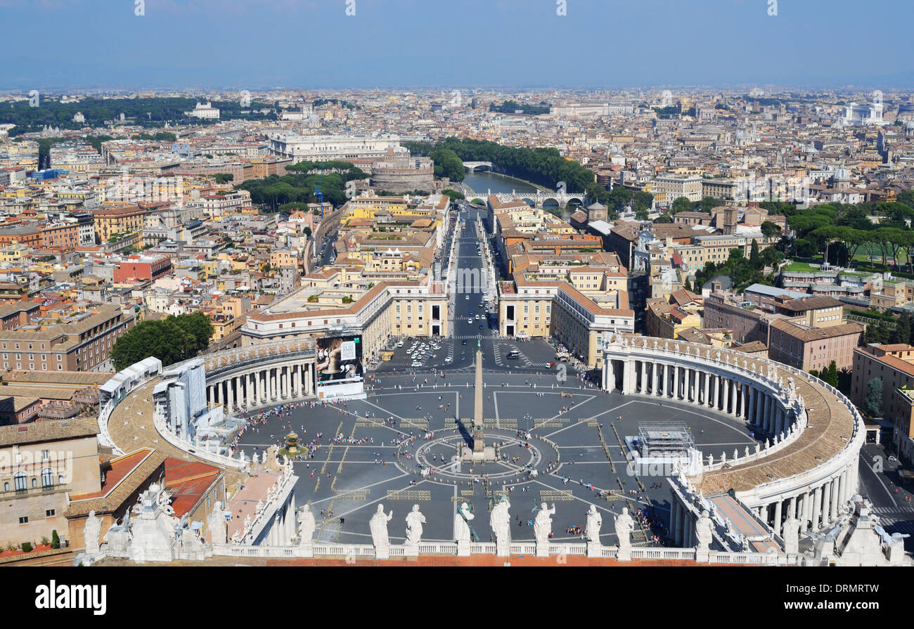 Peter square hi-res stock photography and images - Alamy