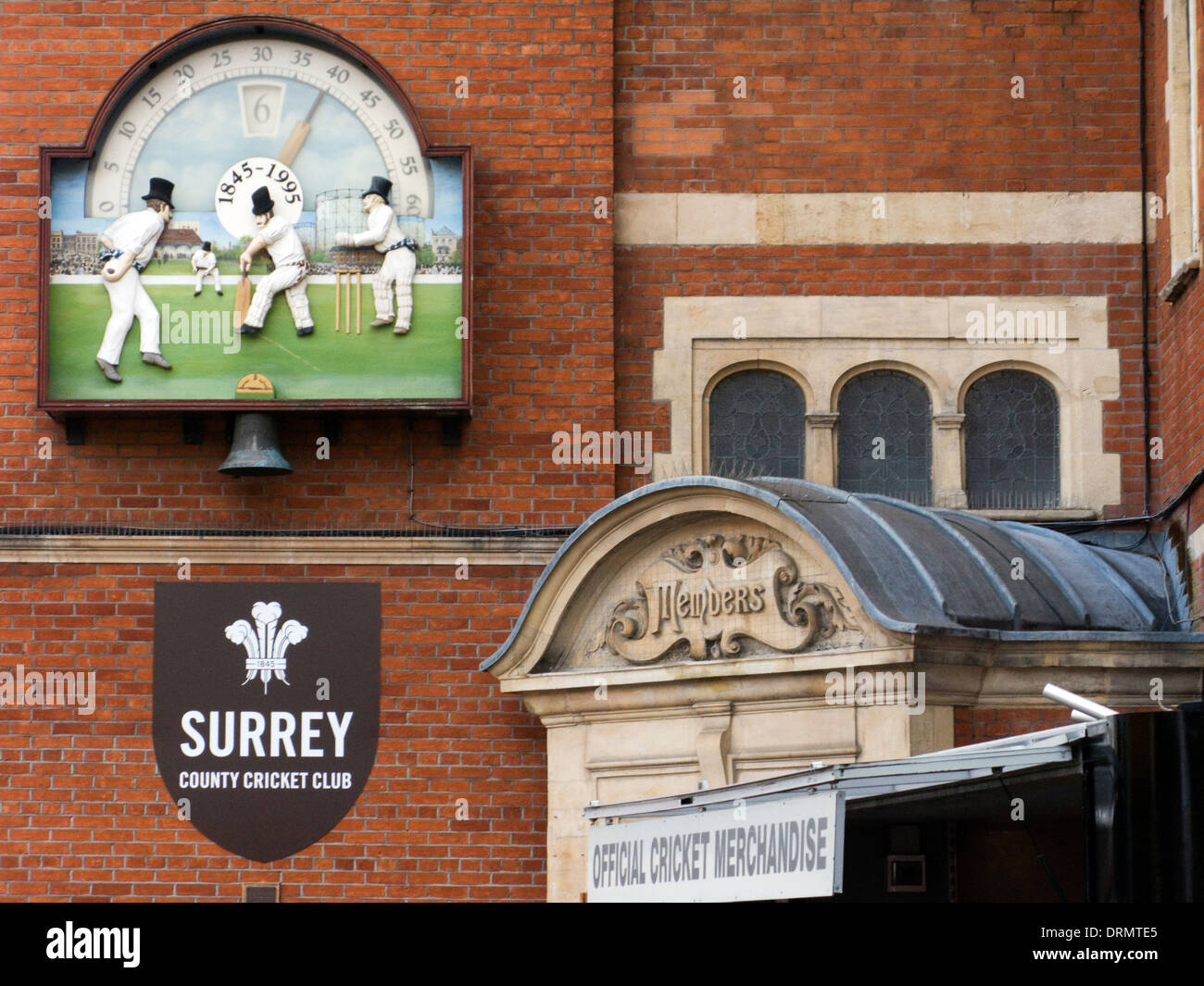 Club members entrance hi-res stock photography and images - Alamy