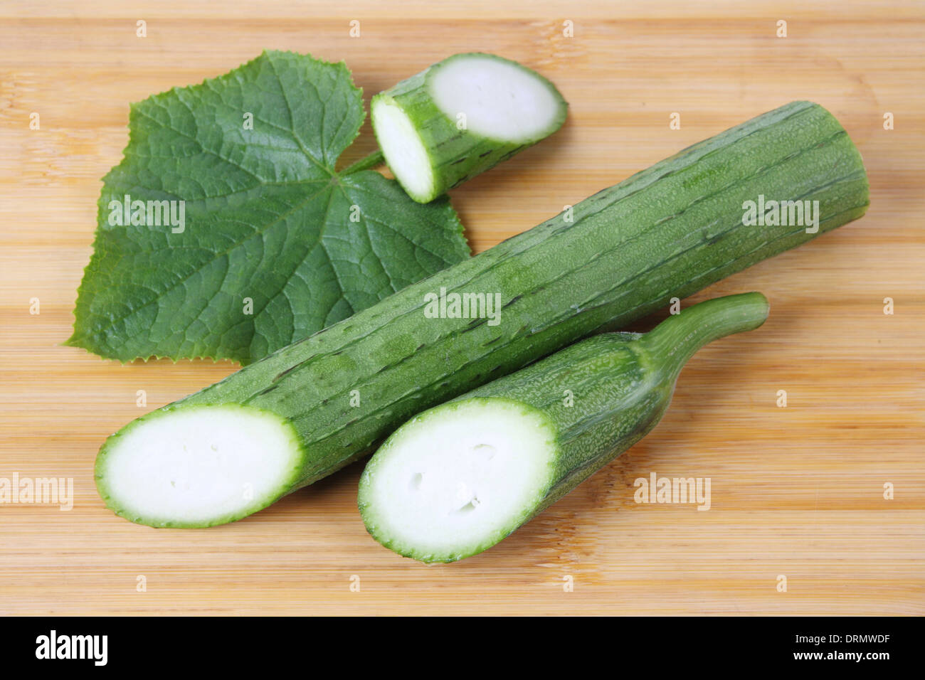 Asian loofah hi-res stock photography and images - Alamy