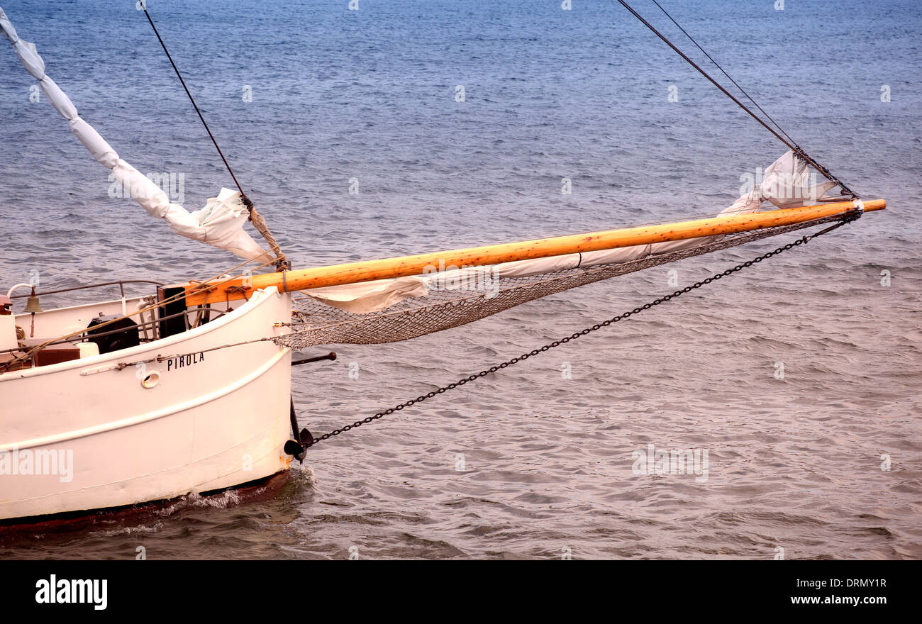 Bow of a sailing vessel Stock Photo - Alamy
