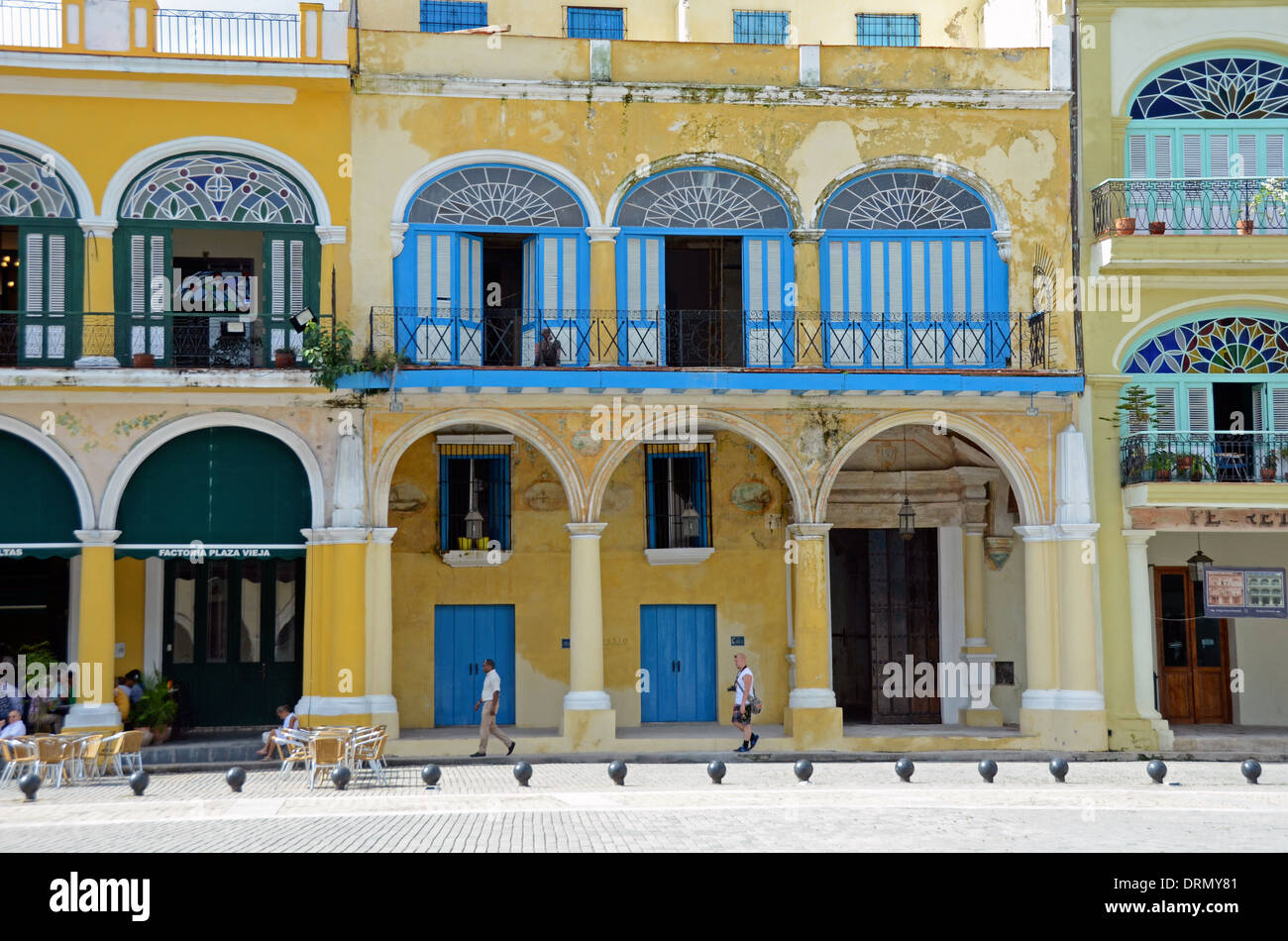 Havana cuba stained glass windows hi-res stock photography and images ...