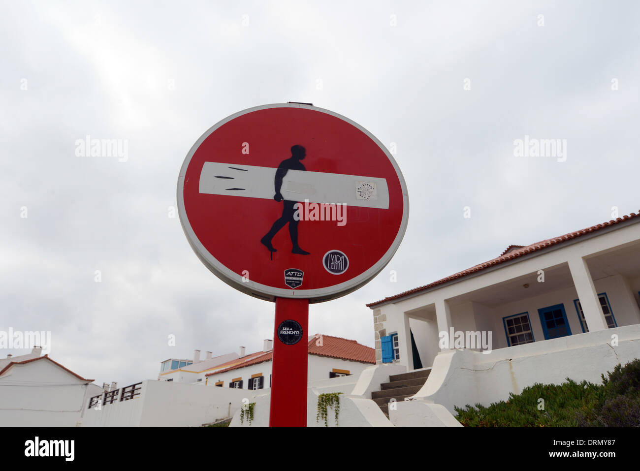 Stop sign graffiti hi-res stock photography and images - Alamy