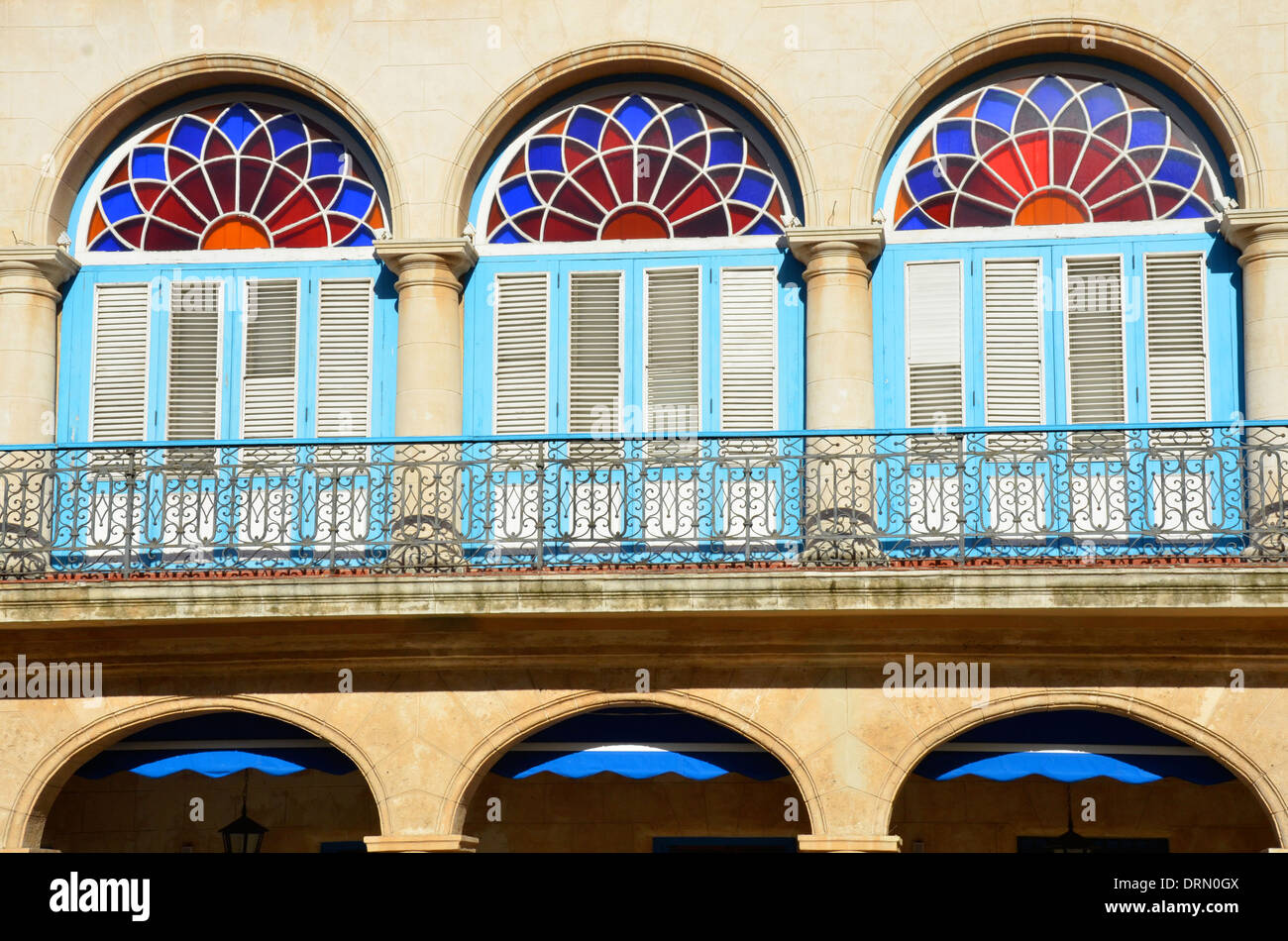 Havana cuba stained glass windows hi-res stock photography and images ...