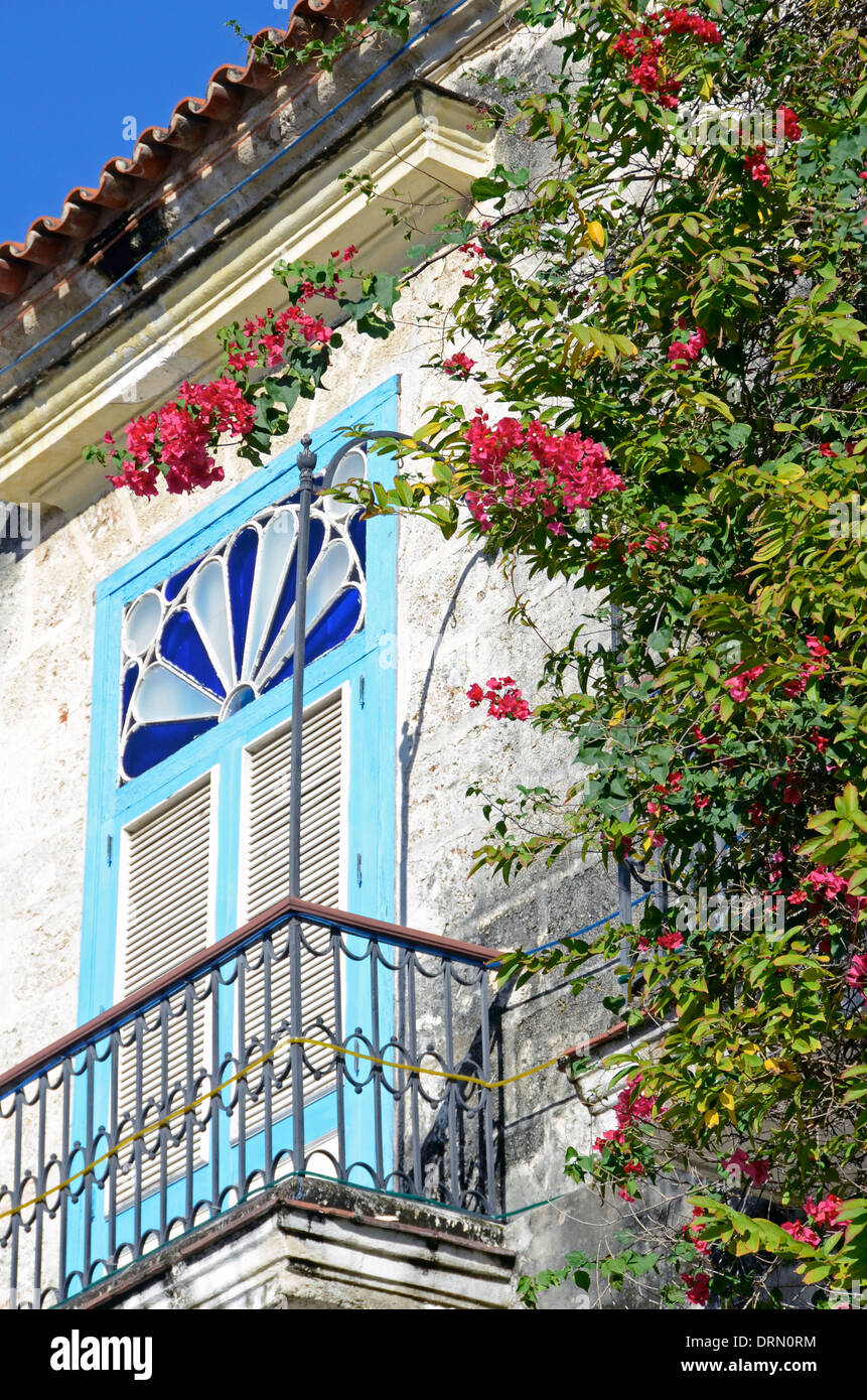 Cuba havana stained glass in window hi-res stock photography and images ...