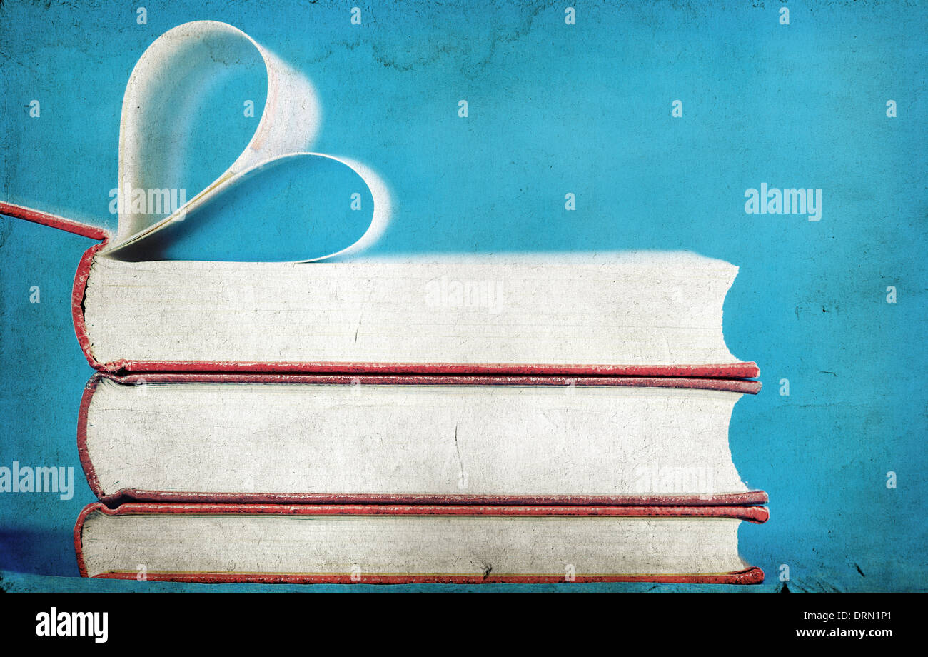 Heart shaped book pages hi-res stock photography and images - Alamy