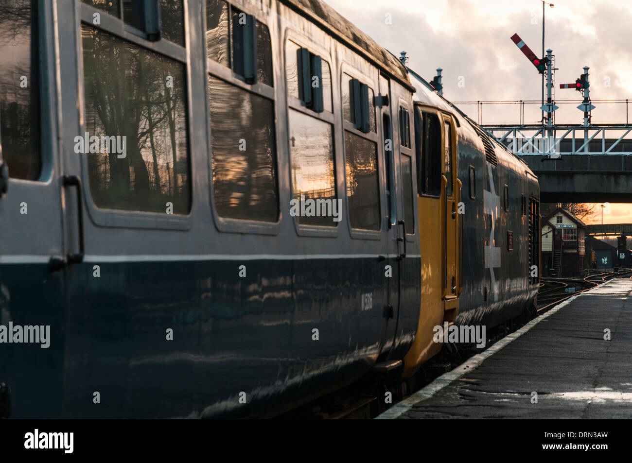 1990s 90s uk railway hi-res stock photography and images - Alamy