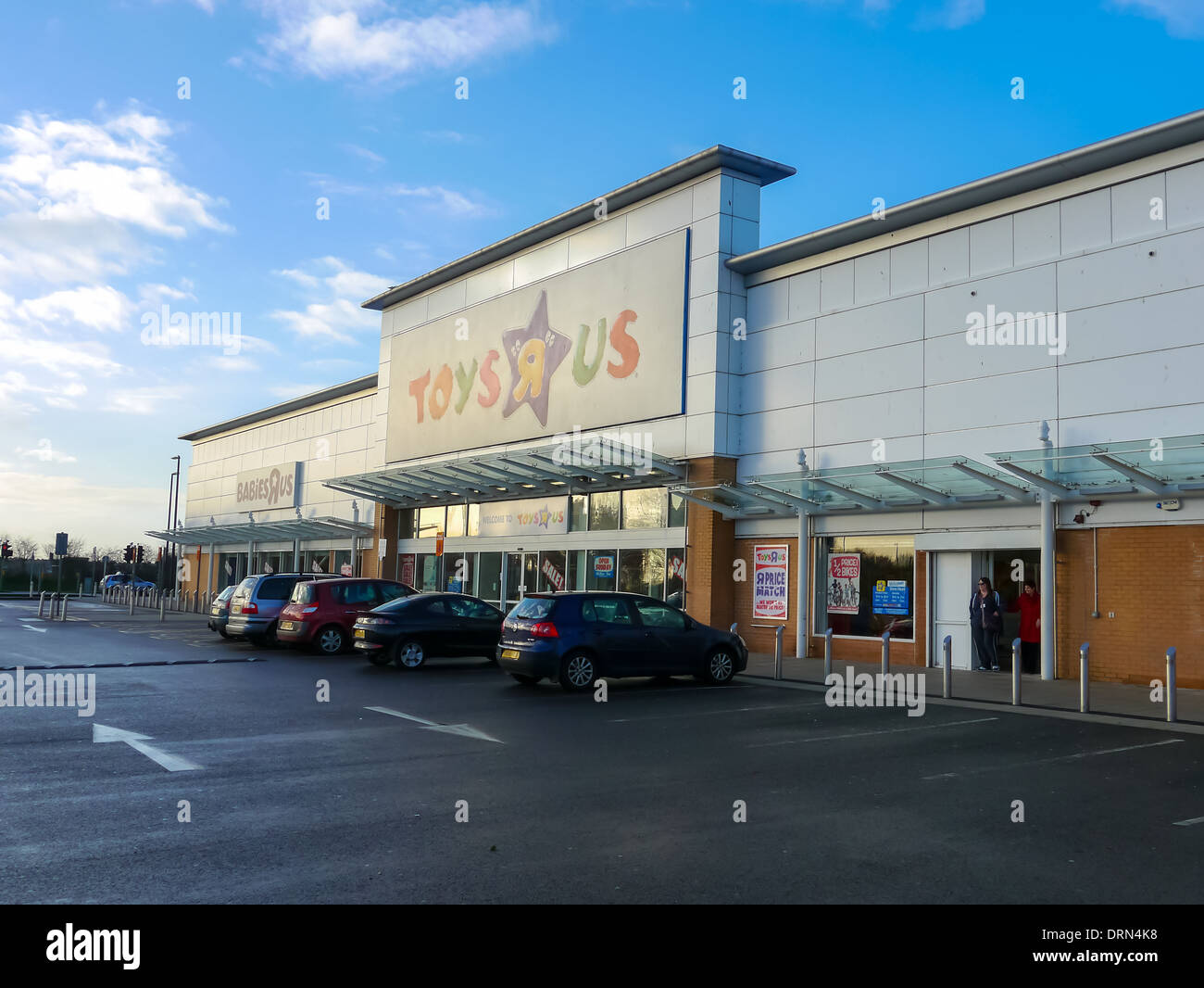Us shopping car park hi-res stock photography and images - Alamy