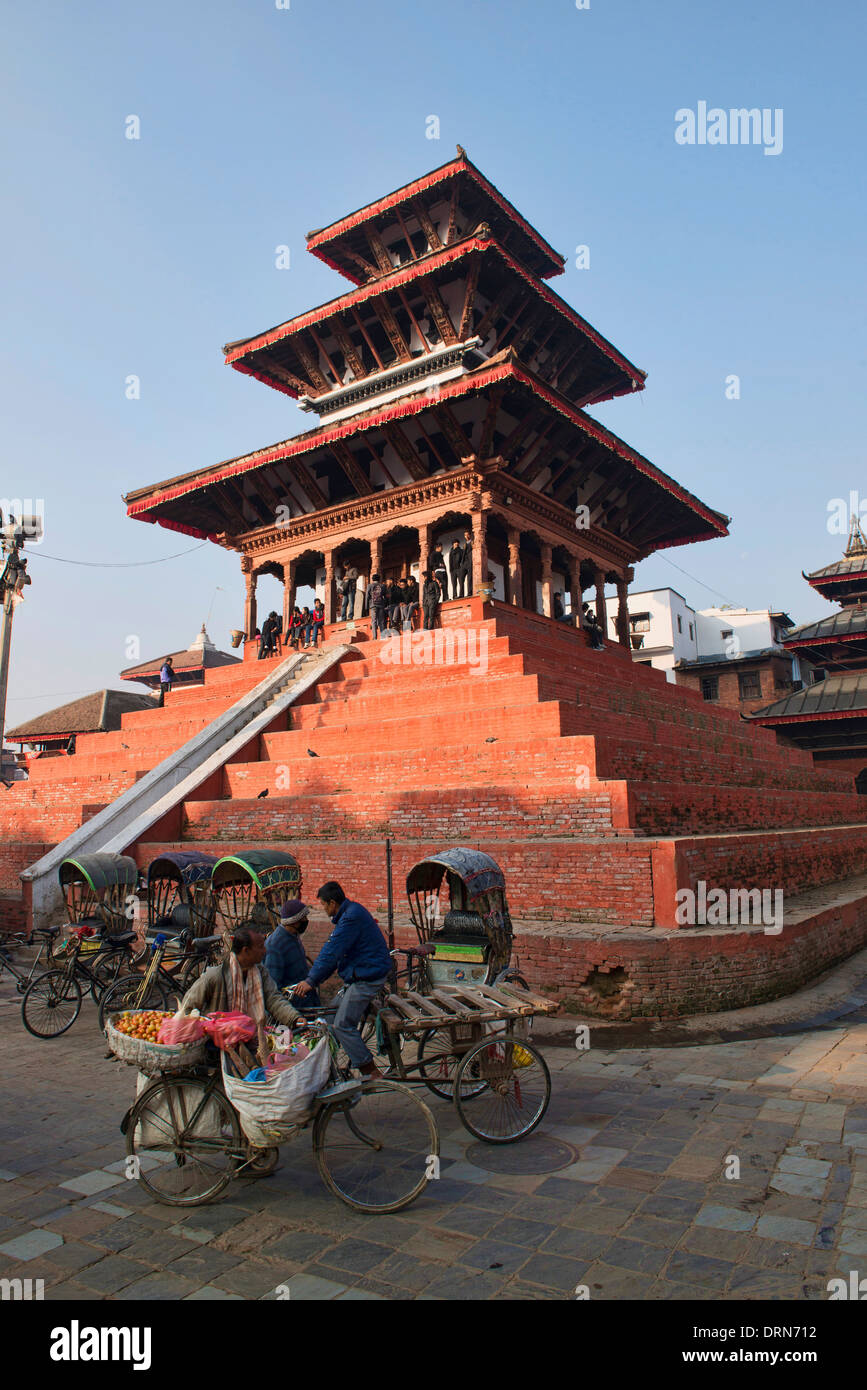 Maju deval temple kathmandu hi-res stock photography and images - Alamy