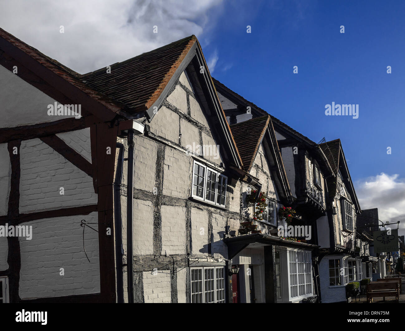 Henley in arden village high street uk hi-res stock photography and ...