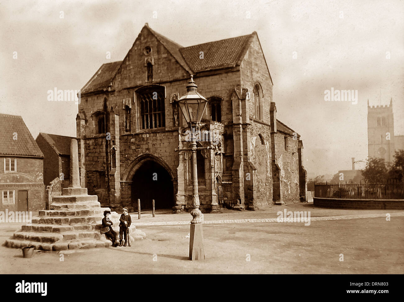 Worksop Market Cross and Gatehouse Victorian period Stock Photo - Alamy