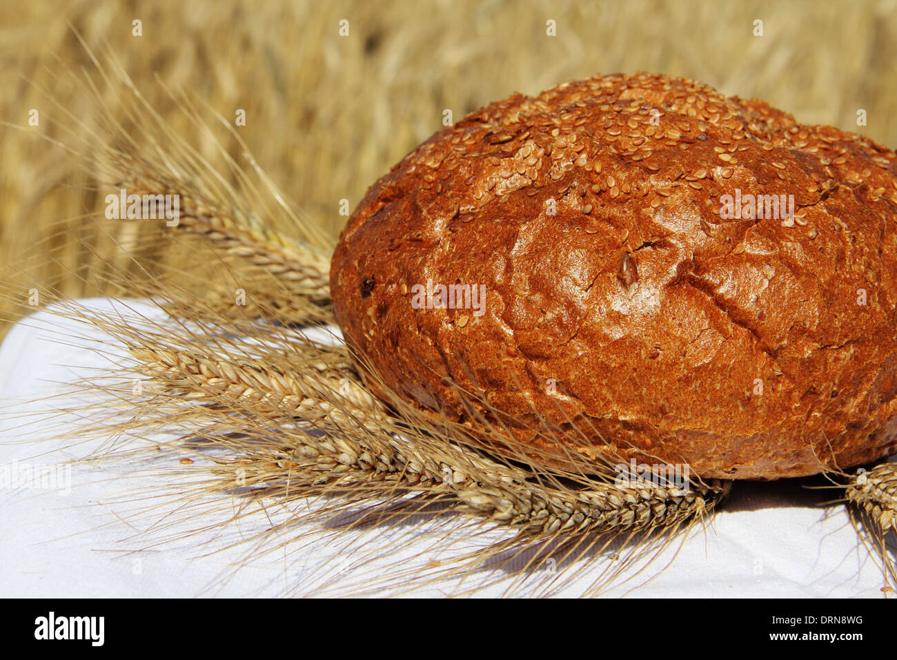 Bread and wheat Stock Photo - Alamy