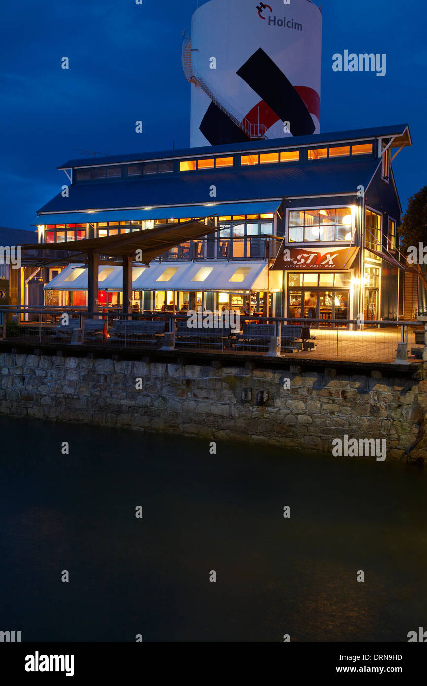 Nelson restaurant new zealand hi-res stock photography and images - Alamy