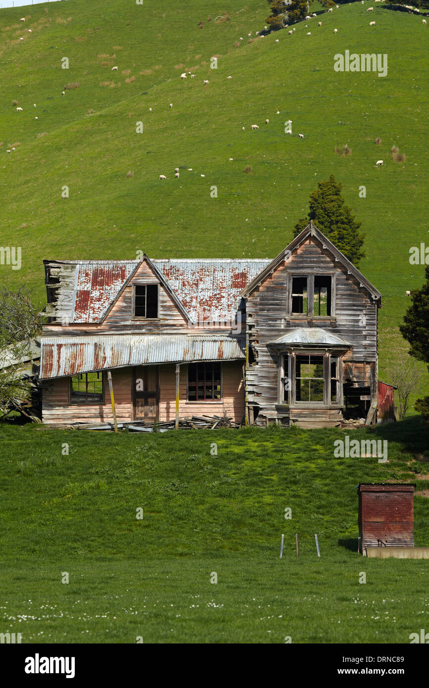 New zealand farmhouse hi-res stock photography and images - Alamy