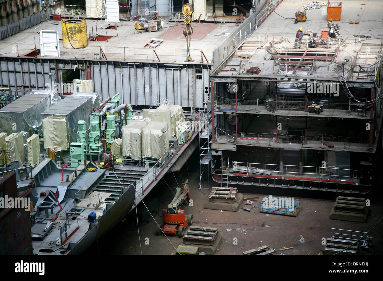 Shipbuilding Know How High Resolution Stock Photography and Images - Alamy