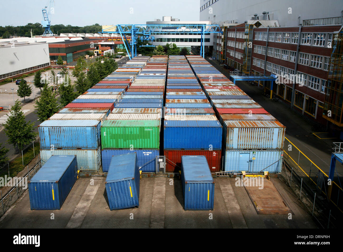 Many container ship hi-res stock photography and images - Alamy