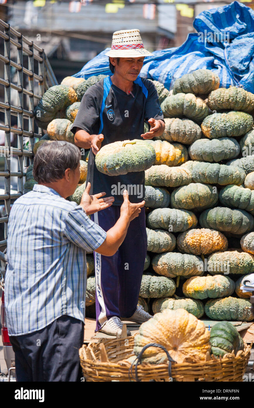 Vegetables unloading at the warehouse in Bangkok, Thailand Stock Photo ...