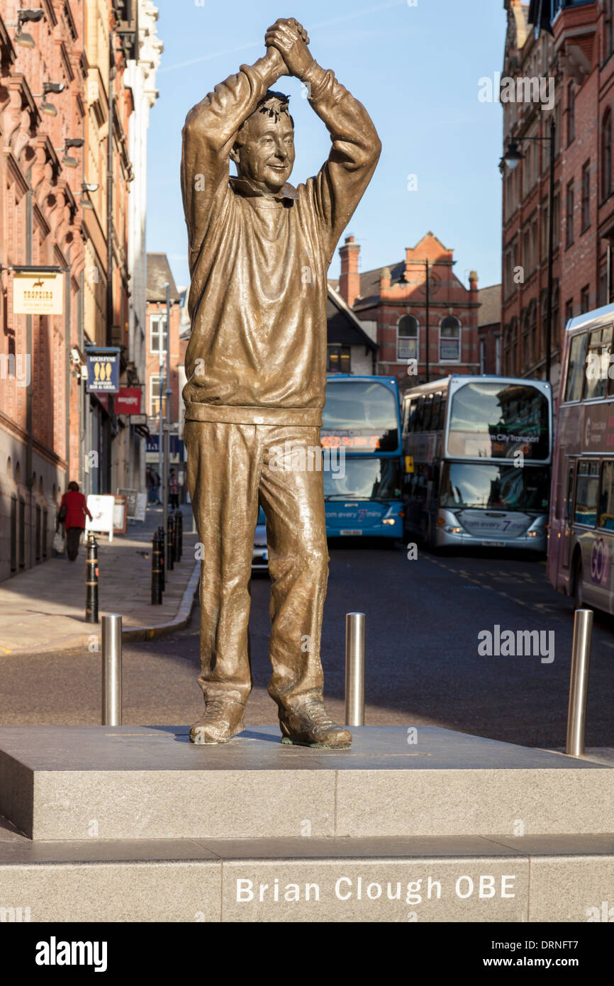 Brian Clough statue, Nottingham, England, UK Stock Photo - Alamy