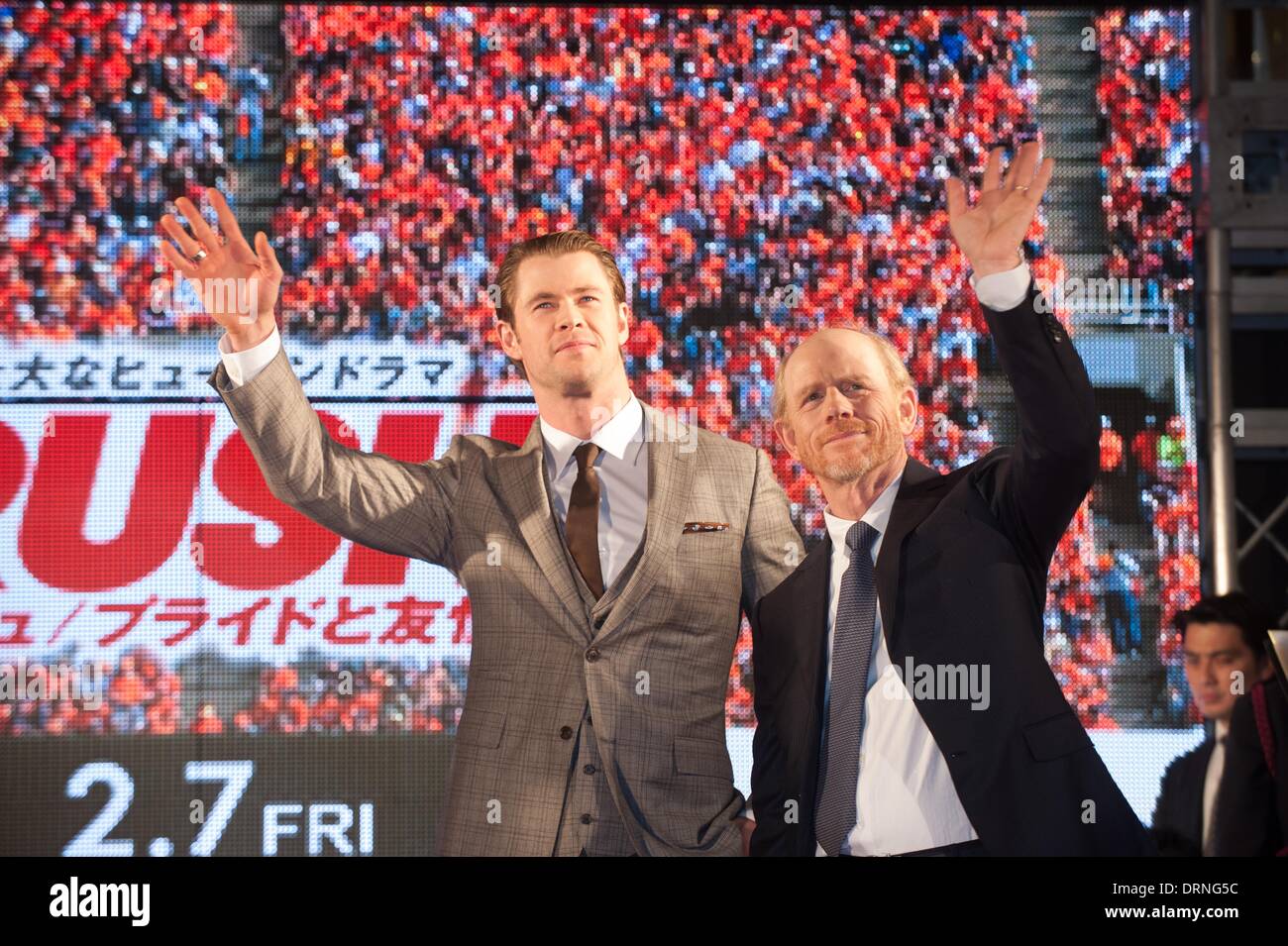 Chris hemsworth movie premiere hi-res stock photography and images - Alamy