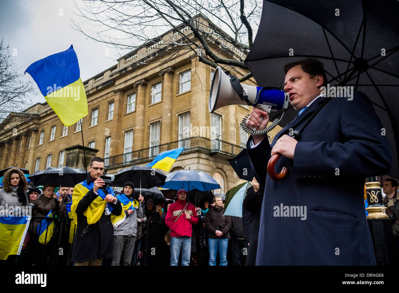 Ukrainian Euromaidan Protest on Whitehall in London Stock Photo - Alamy