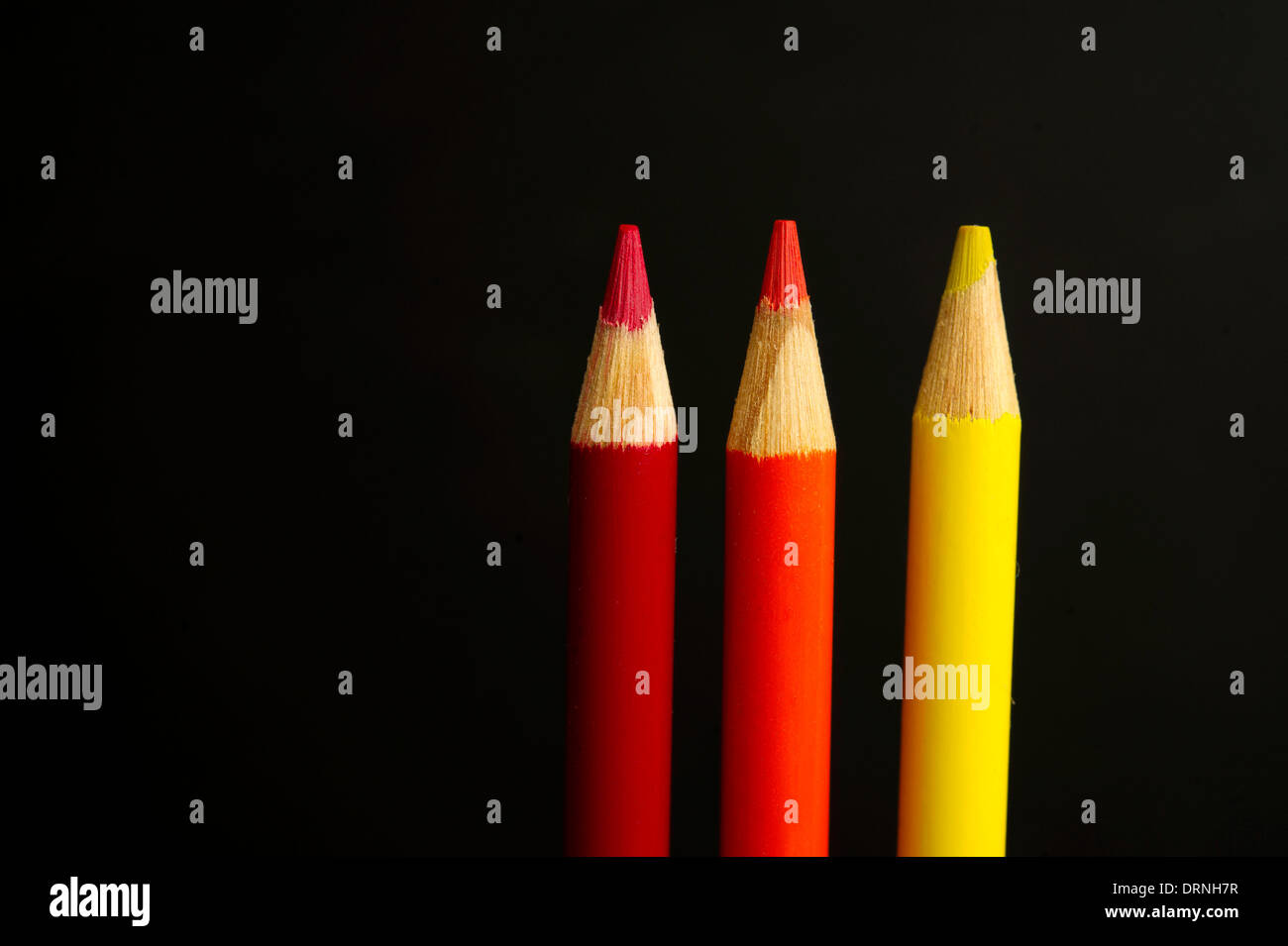Pale yellow crayon hi-res stock photography and images - Alamy