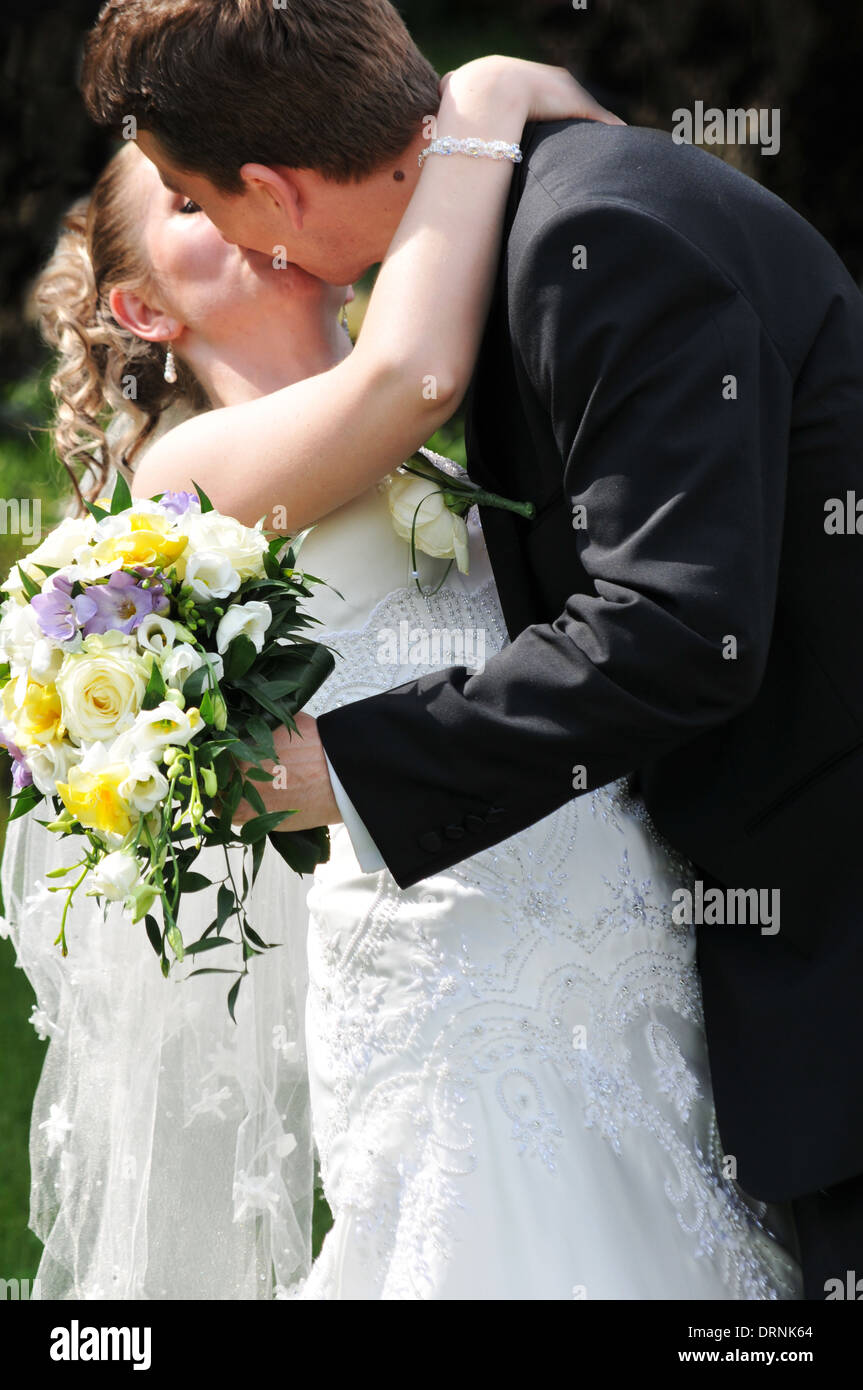 Wedding album - bride and groom Stock Photo - Alamy