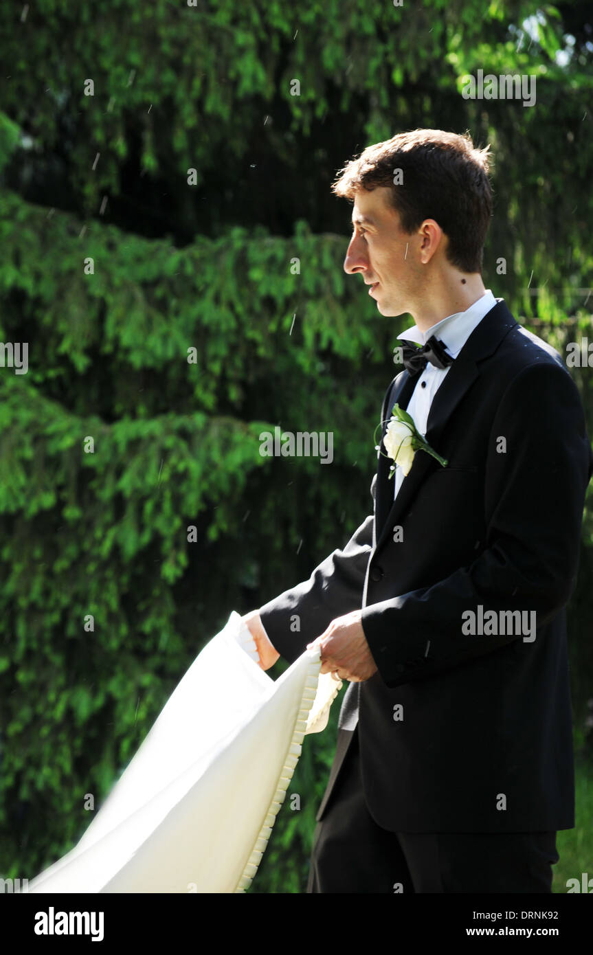 Wedding album - bride and groom Stock Photo - Alamy