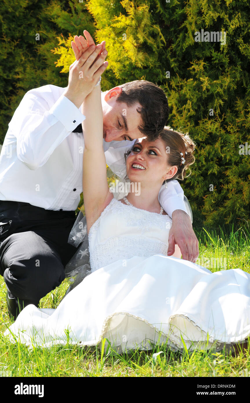Wedding album - bride and groom Stock Photo - Alamy