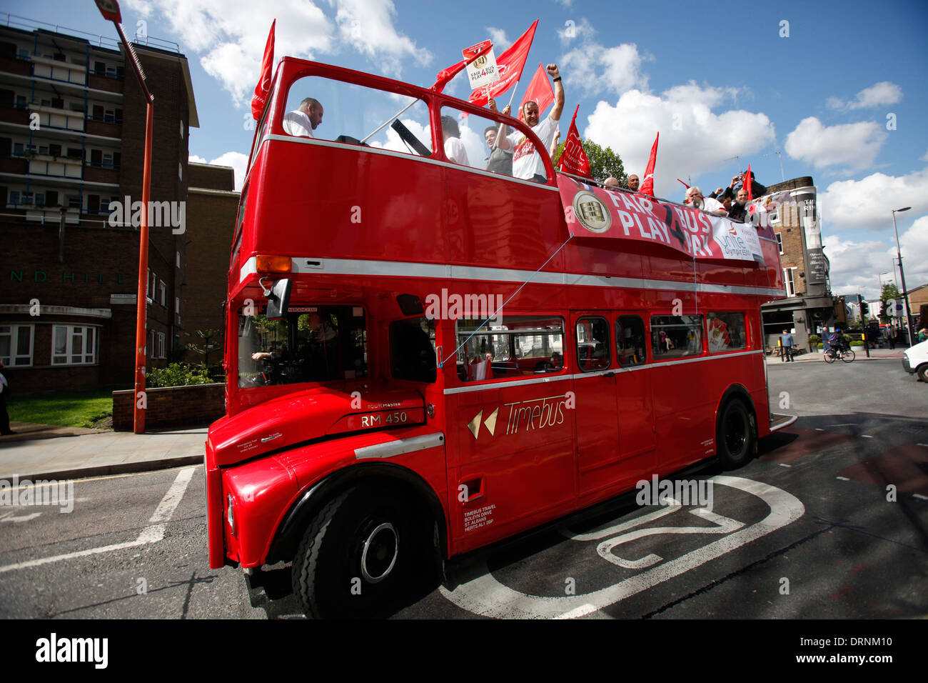 Bus drivers in front of bus hi-res stock photography and images - Alamy