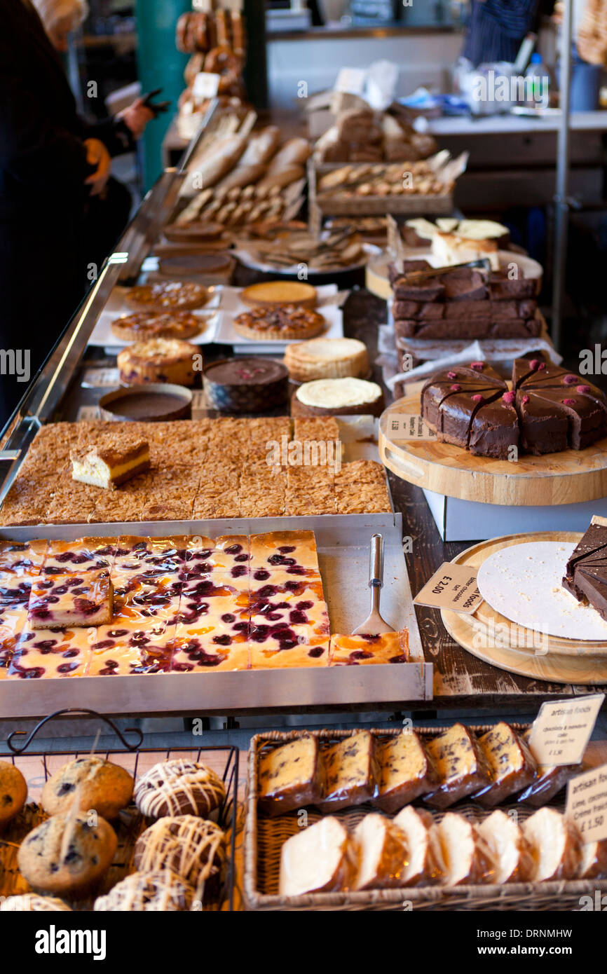 Cakes for sale at Borough Market Stock Photo - Alamy