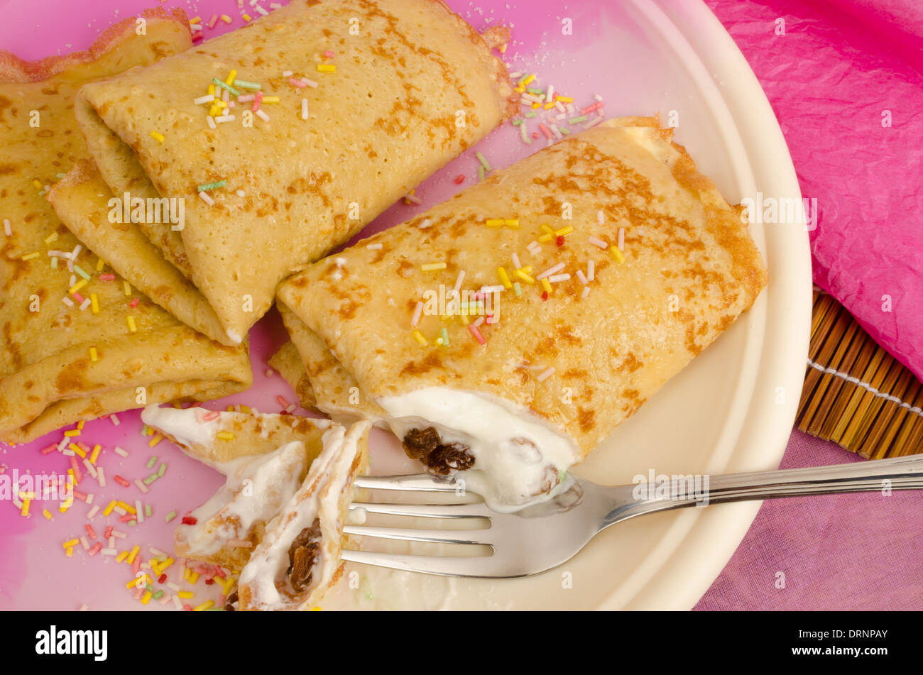 Portion of traditional blinchik, a sweet treat Stock Photo - Alamy
