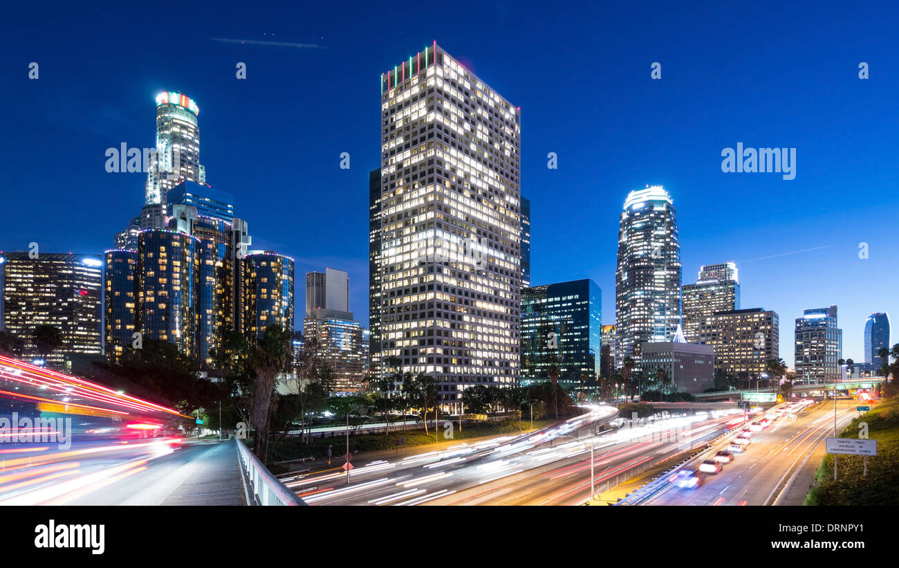 Downtown Los Angeles at night Stock Photo - Alamy